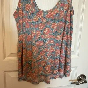Billabong | Tops | Billabong Flowy Tank | Poshmark